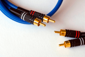 How To Connect Speaker Wire To Receiver: An Easy Guide